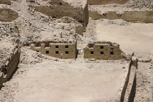 PerúEstilo.pe: Complejo Arqueológico de Incahuasi: La casa del Inca