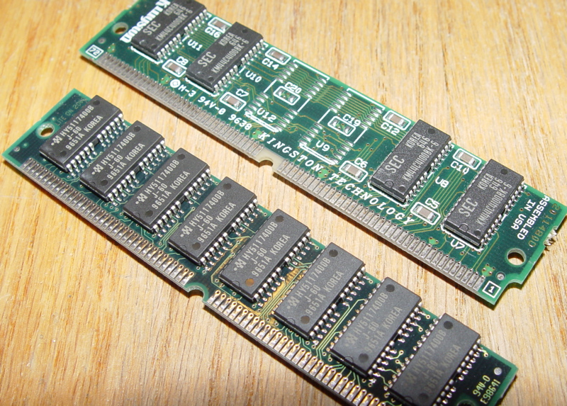 30310084: RAM (RANDOM ACCESS MEMORY)