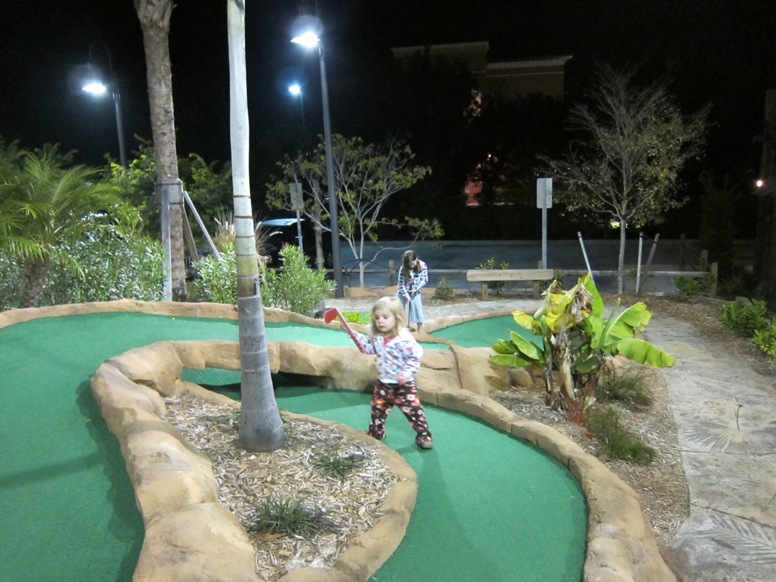 The Sparkman Family: Mini Golf at Congo River