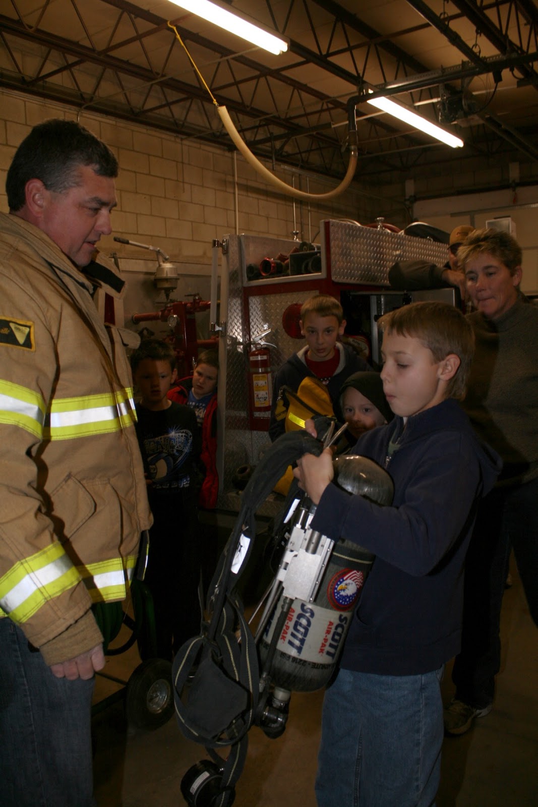 Village of Exeter: Exeter Scout Pack 218 tours Fire Hall
