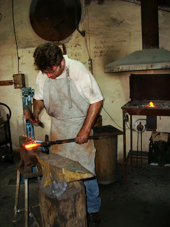 Fajardo Facas Artesanais: faca tracker gigante, faca e bainha por ...