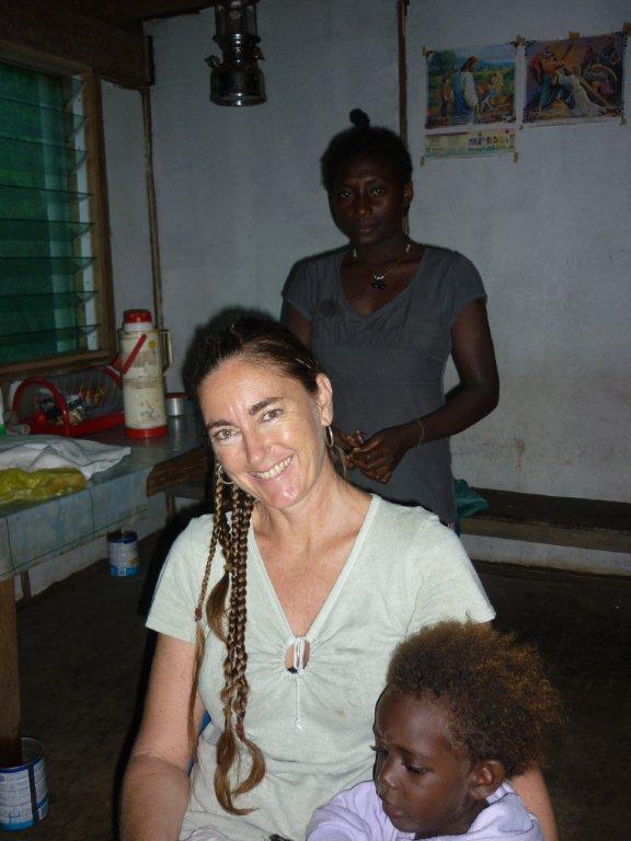 EARTHWALK : Village Life, Tahum, Buka Island