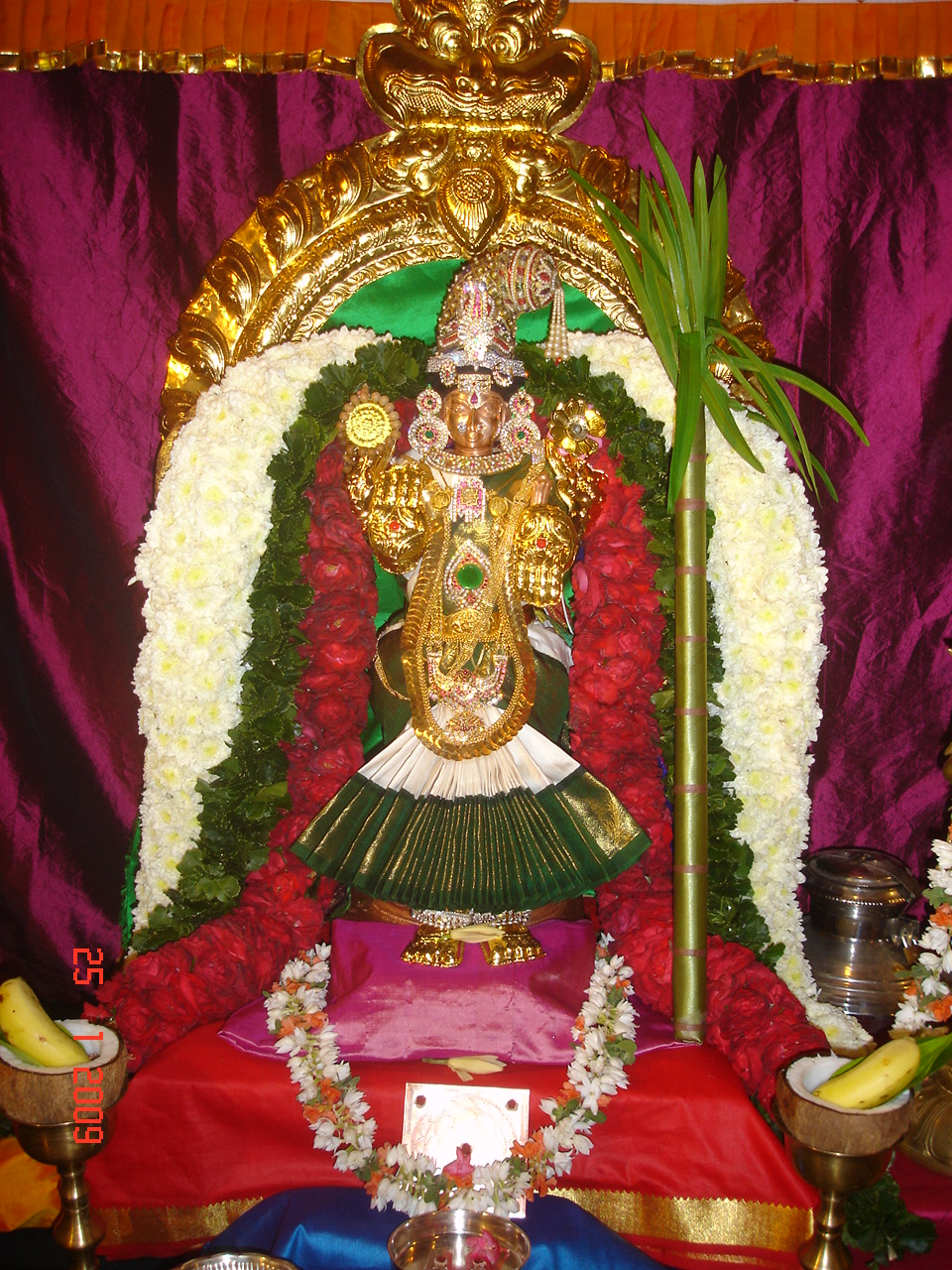 PADDU'S TIP HOUSE: SRI RAJARAJESWARI DEVI (Day-10) DASARA