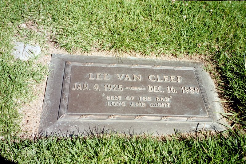 Los Angeles Morgue Files: Action Actor Lee Van Cleef 1989 Forest Lawn ...