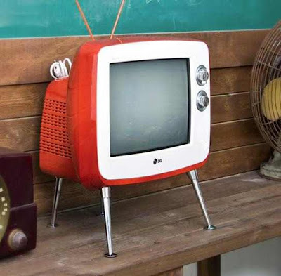 Too Many, A Few: LG's retro TV