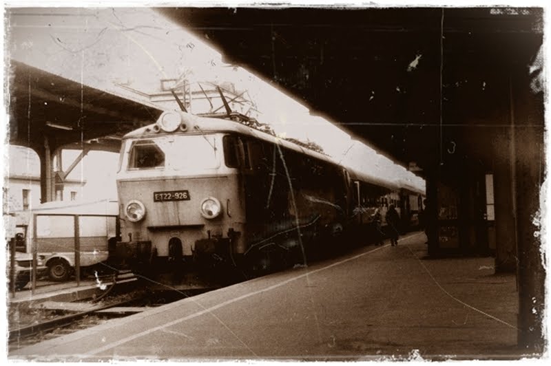 Pociągi pod specjalnym nadzorem: "BYCZEK" ET22