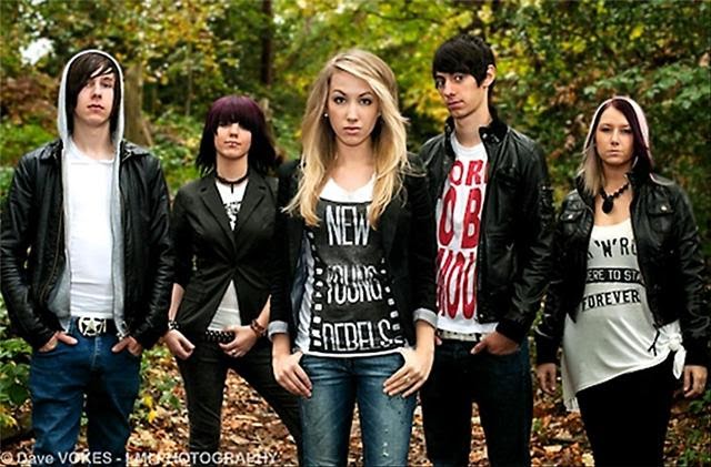 Alter The Press!: Interview: Lecarla