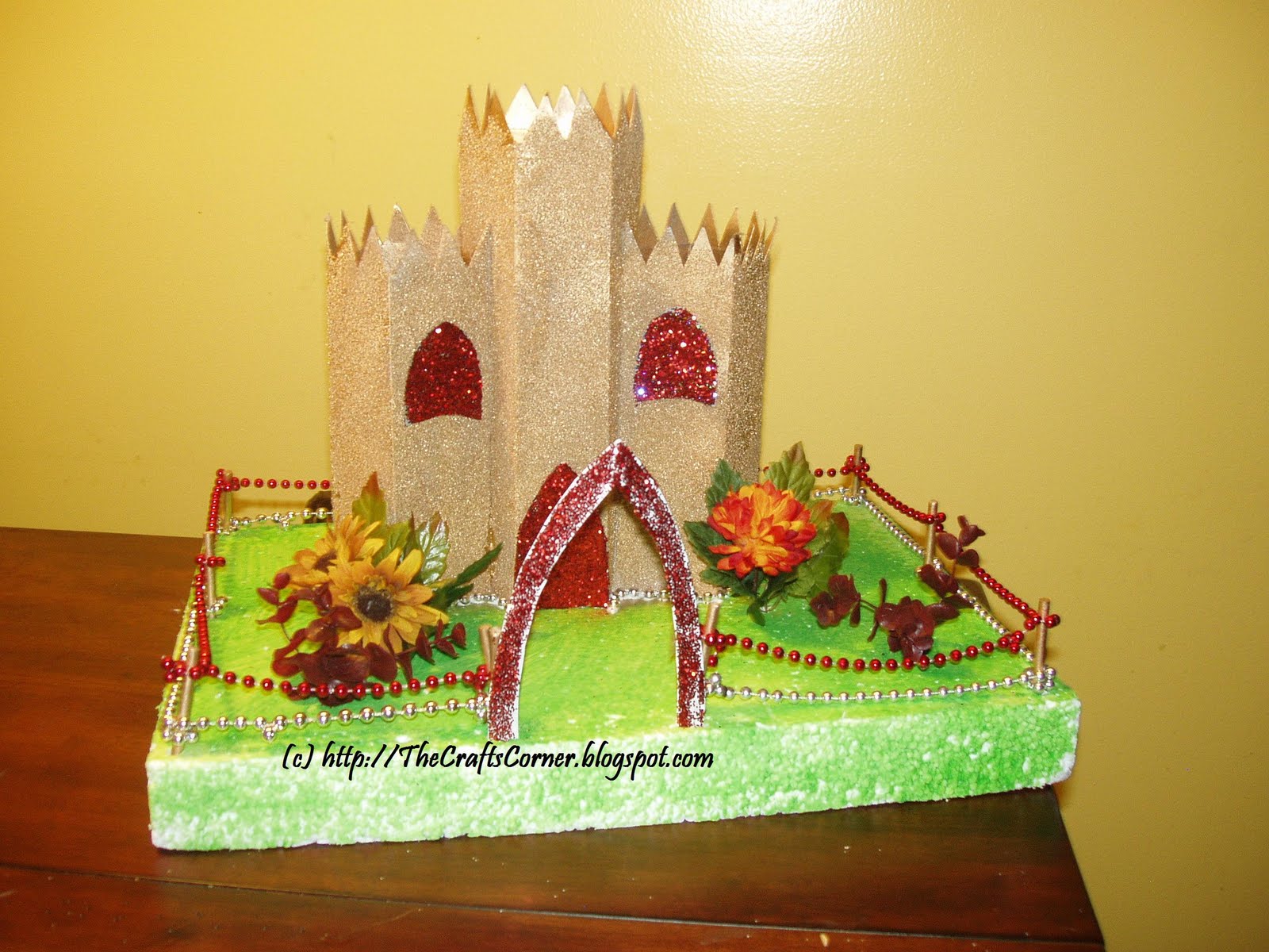 The Crafts Corner: Castle centerpieces
