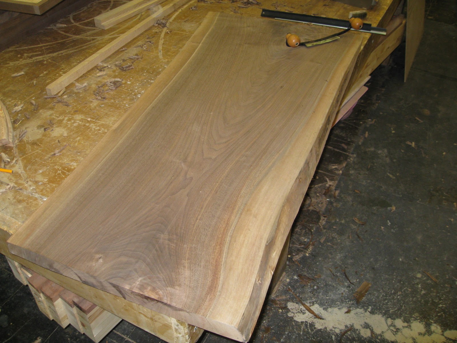 Nabil Abdo: Walnut Slab Coffee Table Part 1