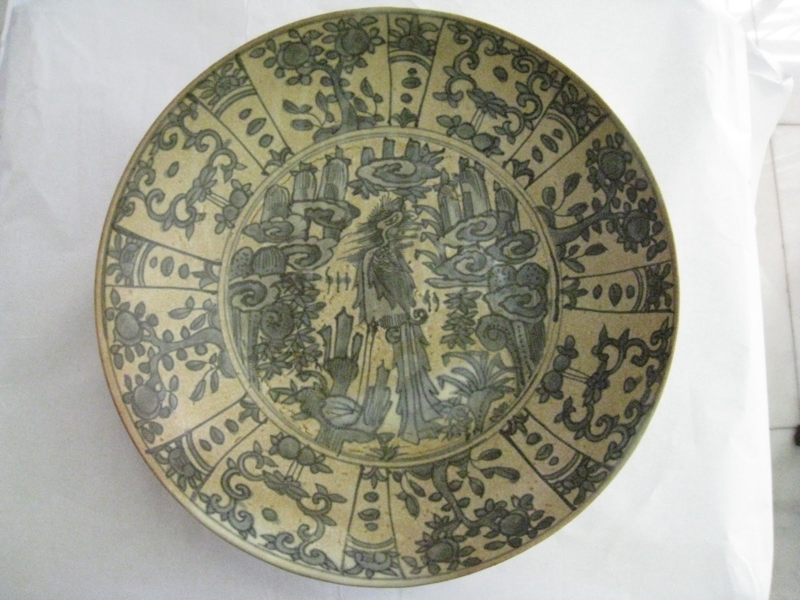 ARTEFACTS TO TREASURE: SWATOW WARE COLLECTION