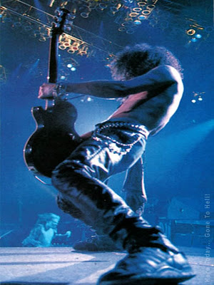 BOTEKO DO ROCK: BOTEROCK WORLD: Biografia de Slash expõe relação ...