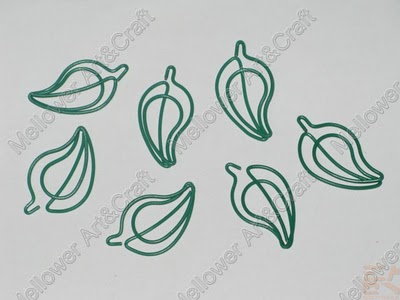 Woot! Finger Tips: Woot! Cute Paper Clip