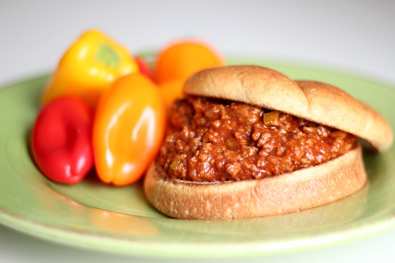 Talkin' Chow Playin' House: Homemade "Manwich" Sloppy Joes