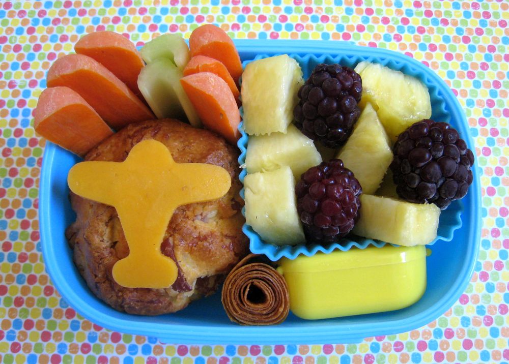 Simple Little Airplane Bento for Ben