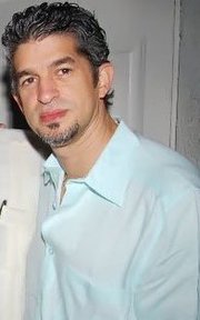 santiago30caballeros.com: TONY PARACHE CANCELA ENTRADA EN SU EMISORA