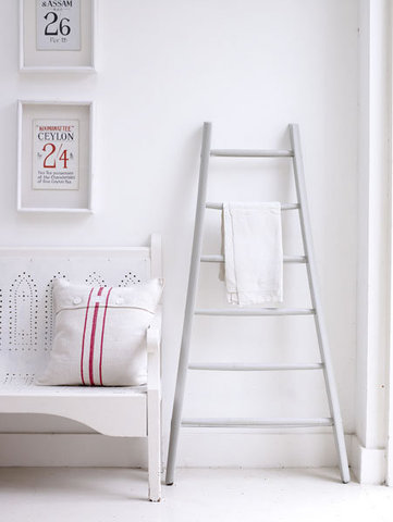 Ticking and Toile: ~to paint or not to paint?~