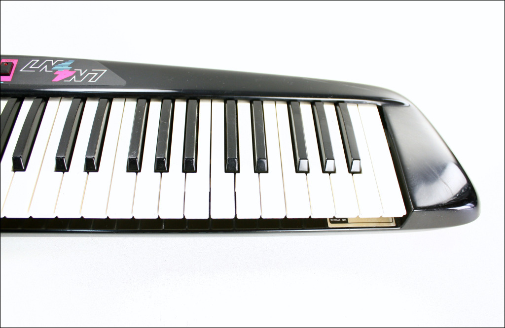 MATRIXSYNTH: Lync LN-4 Vintage Keytar MIDI Controller