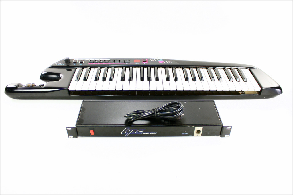 MATRIXSYNTH: Lync LN-4 Vintage Keytar MIDI Controller