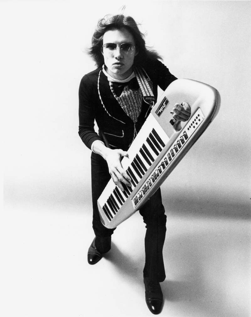 MATRIXSYNTH: The Clavitar, The Moog Liberation, and the first Keytars