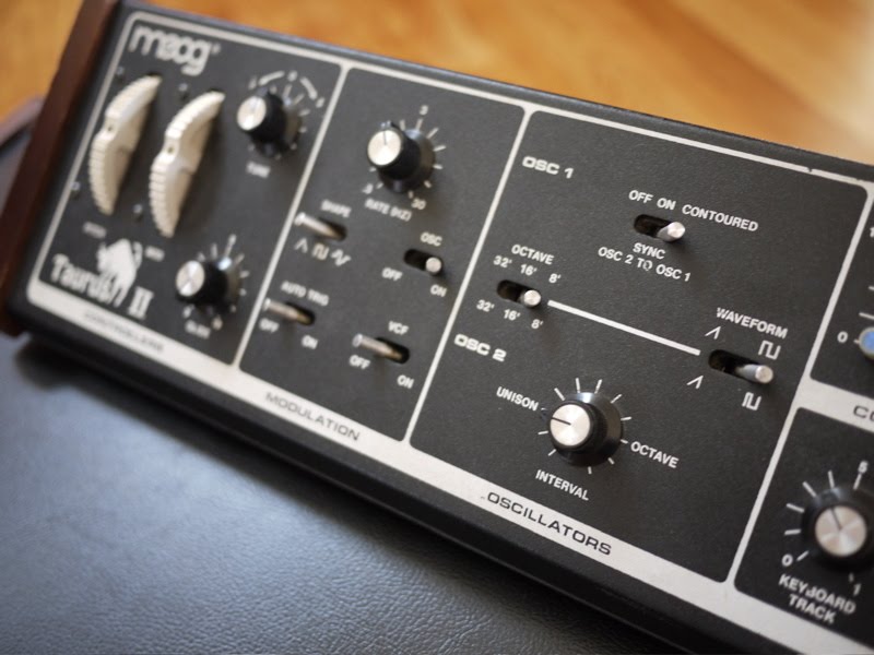MATRIXSYNTH: Moog Taurus II Bass Synthesizer