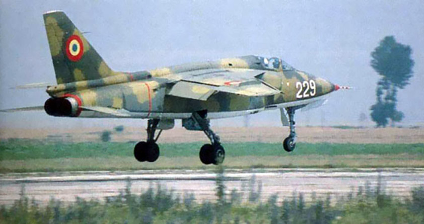 nhungdoicanh: IAR-93 Vultur