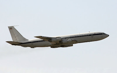 nhungdoicanh: Boeing 707