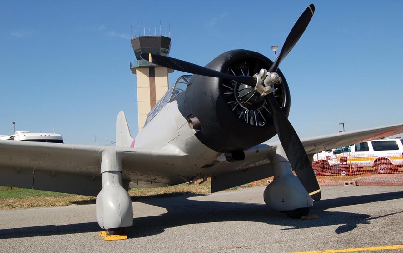 nhungdoicanh: Aichi D3A Val