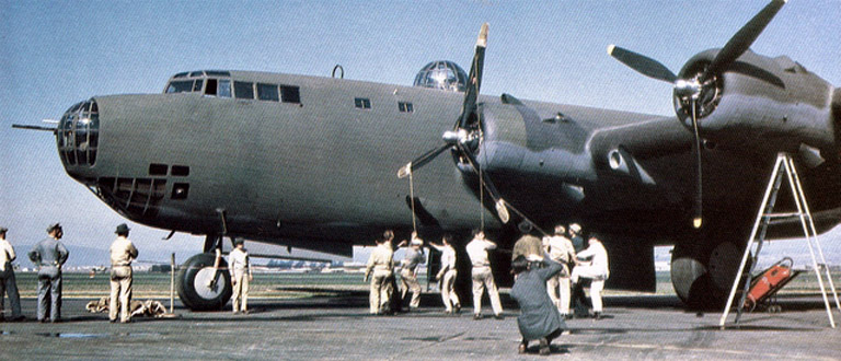 nhungdoicanh: Douglas XB-19