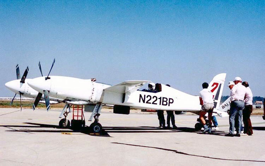 nhungdoicanh: Scaled Composites Pond Racer