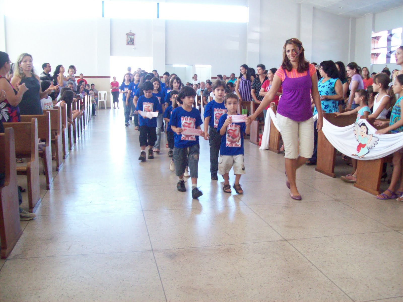 Amiguinhos de Jesus: Missa do Dízimo mirim Amiguinhos de Jesus: Missa do Dízimo mirim
