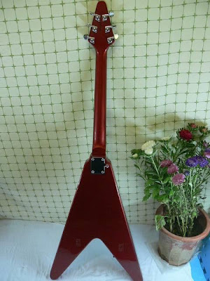 _[WBS]_ Music Store: 51 . Gibson Custom Flying V Red-Cherry