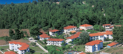 http://xenodoxia.blogspot.com: Chrousso Village: ΖΗΤΟΥΝΤΑΙ ΥΠΑΛΛΗΛΟΙ