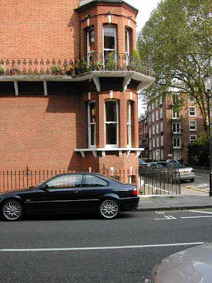 Living in London: Tedworth Square , Chelsea