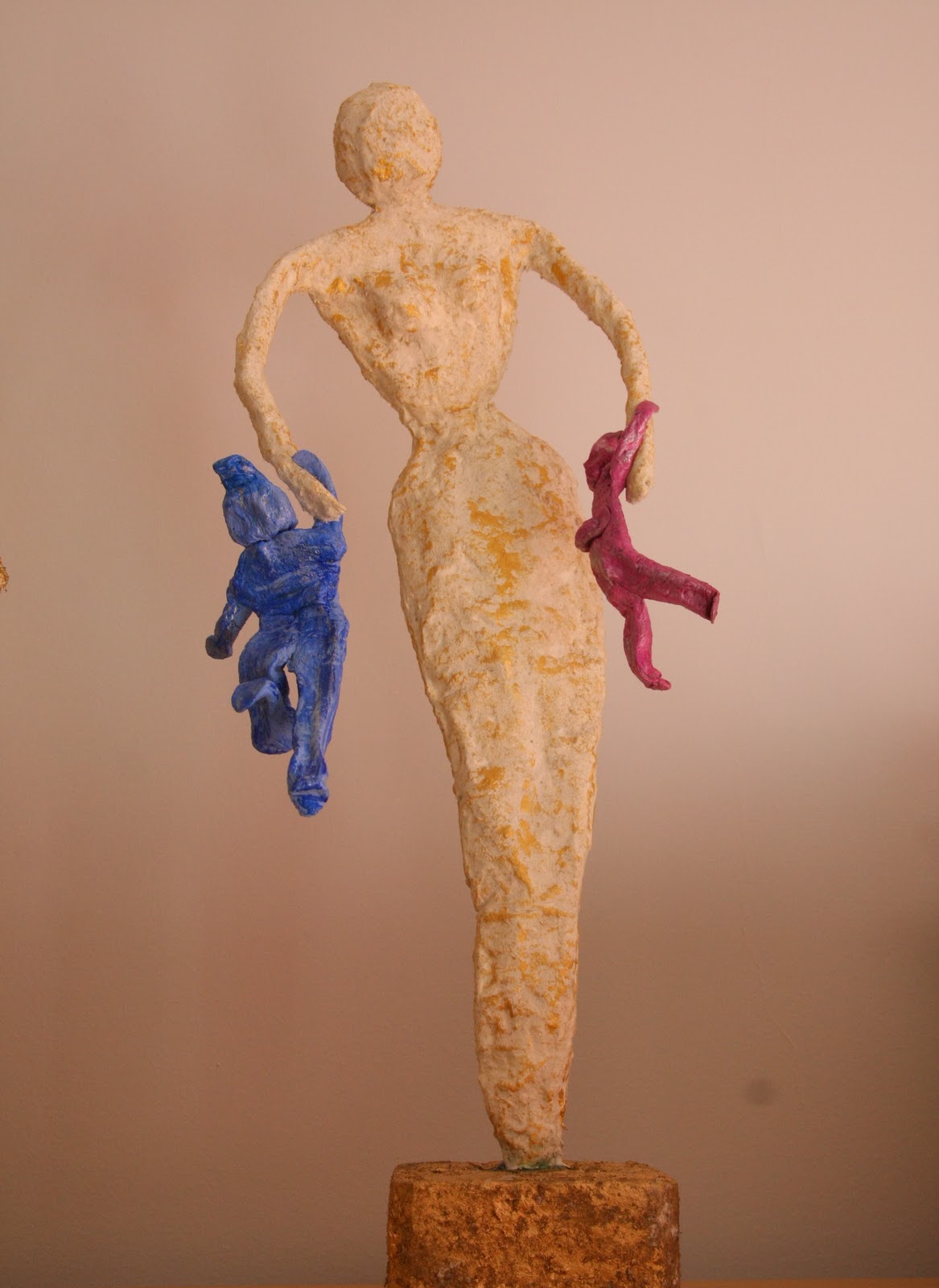 ART CRUNCH: Powertex Statuettes