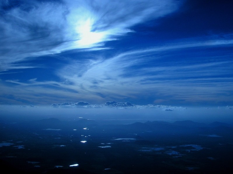 OBRAS: SINFONÍA EN AZUL