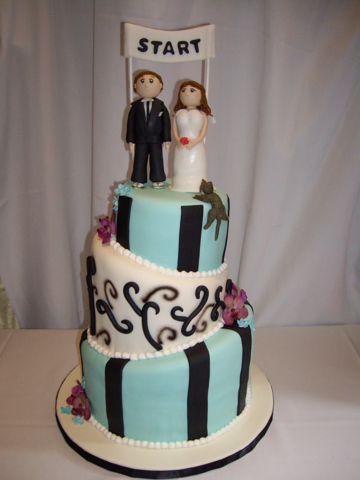 Darcie's Custom Cakes