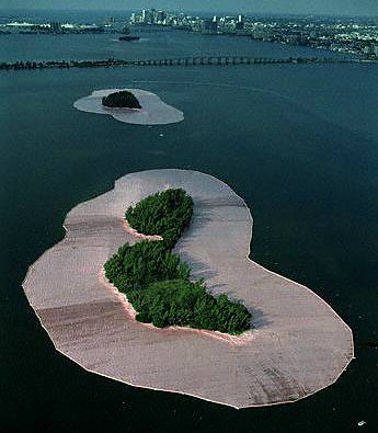LUMA: Land Art
