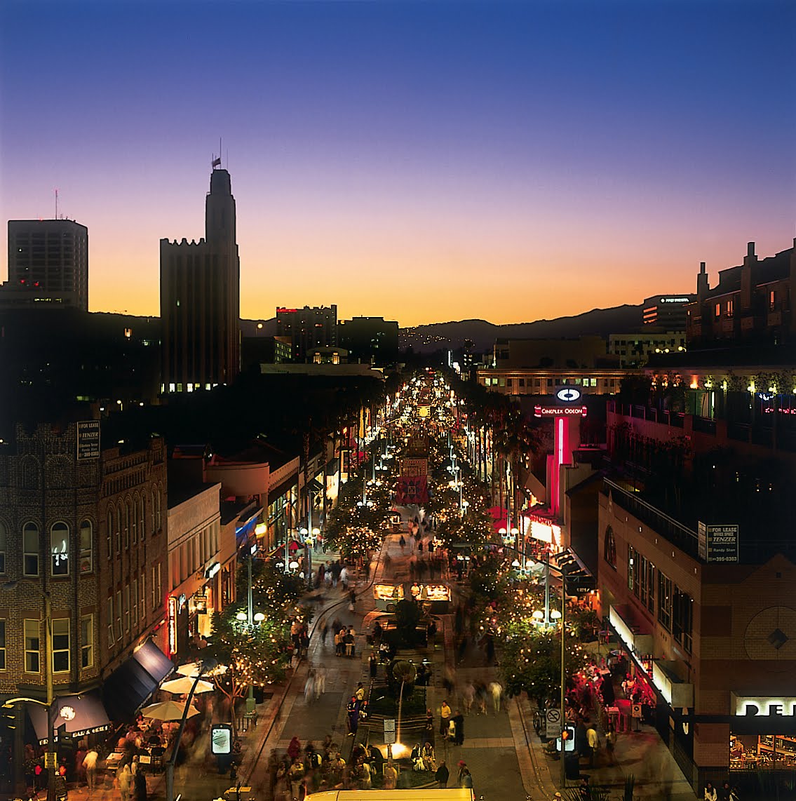 Le Fashionesque: May 2010