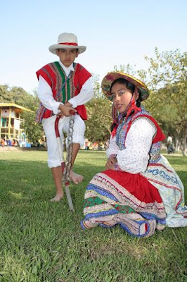 Danzas Folklóricas: RESEÑA HISTORICA DE LA DANZA K'JAMILE