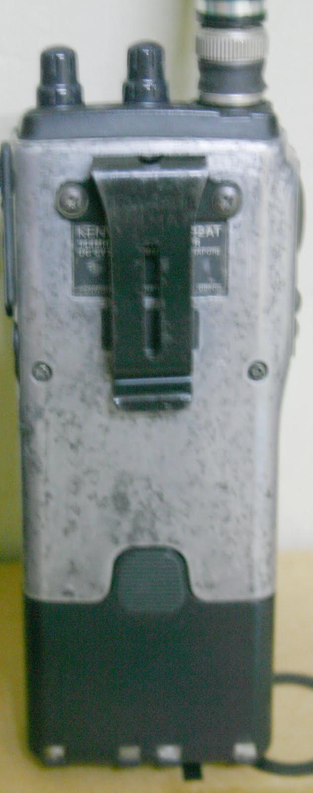 RADIO SELLER: HT Kenwood TH 22-AT ( Sold )