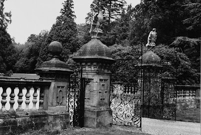 Sweet Skulls: For Those With a Taste For Terror!: The Legend Of Hell House