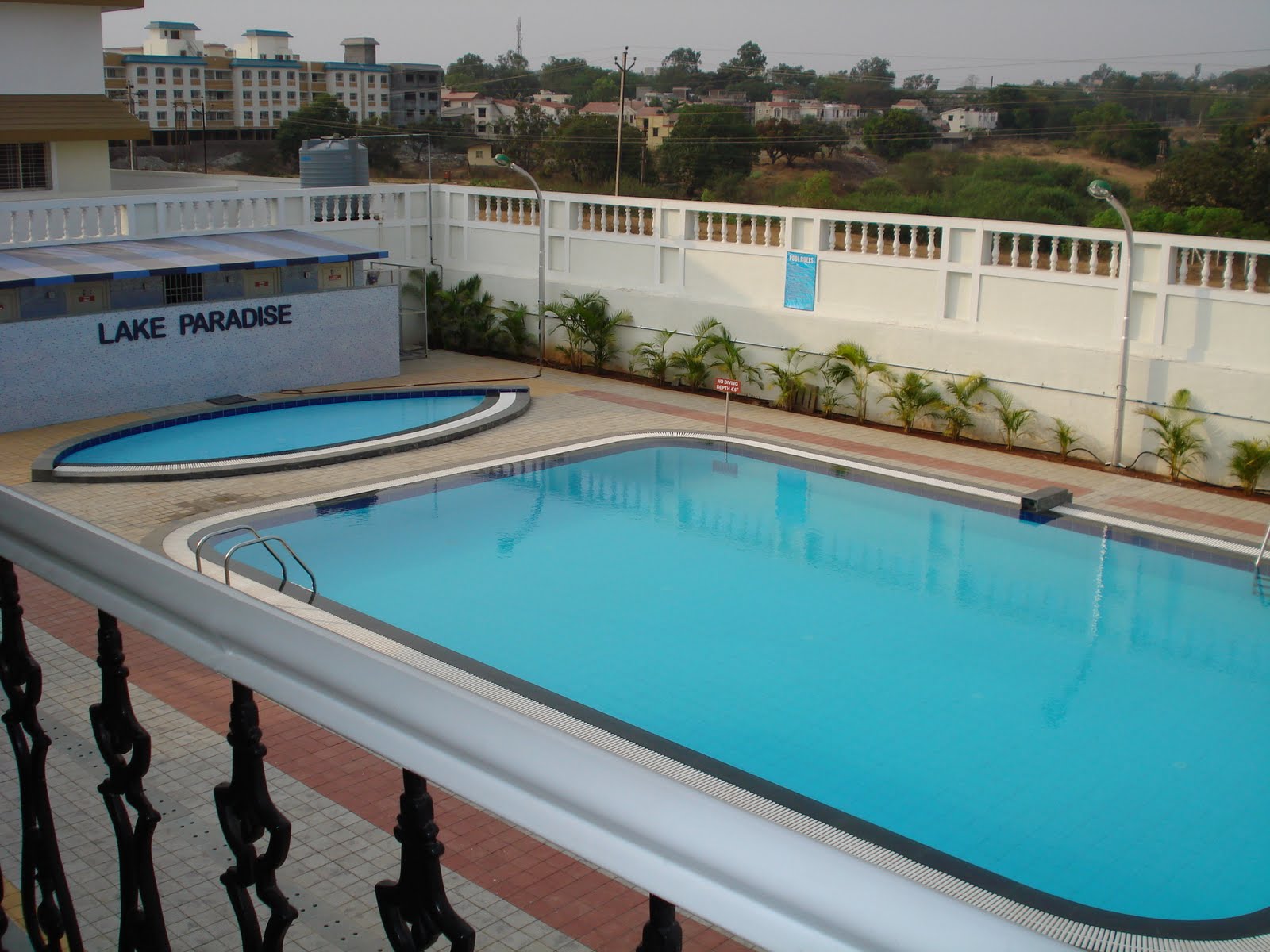 Lake Paradise Talegaon (Pune): Swimming Pool