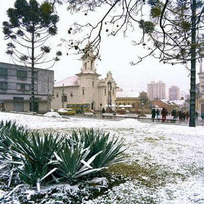 AGENDA DIGITAL: Neve em Curitiba EM 17-07-1975 PARANÁ