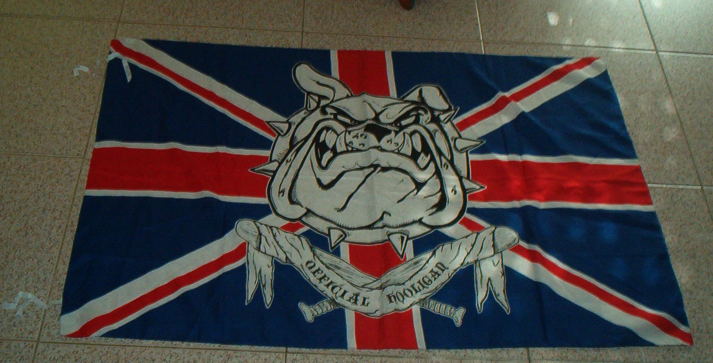 pedritohcf: BANDERA HOOLIGAN