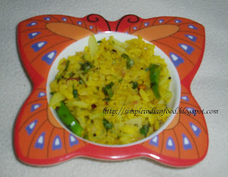 Simple Indian Food- An Easy Cooking Blog: Poha/ Lemon Aval Upma