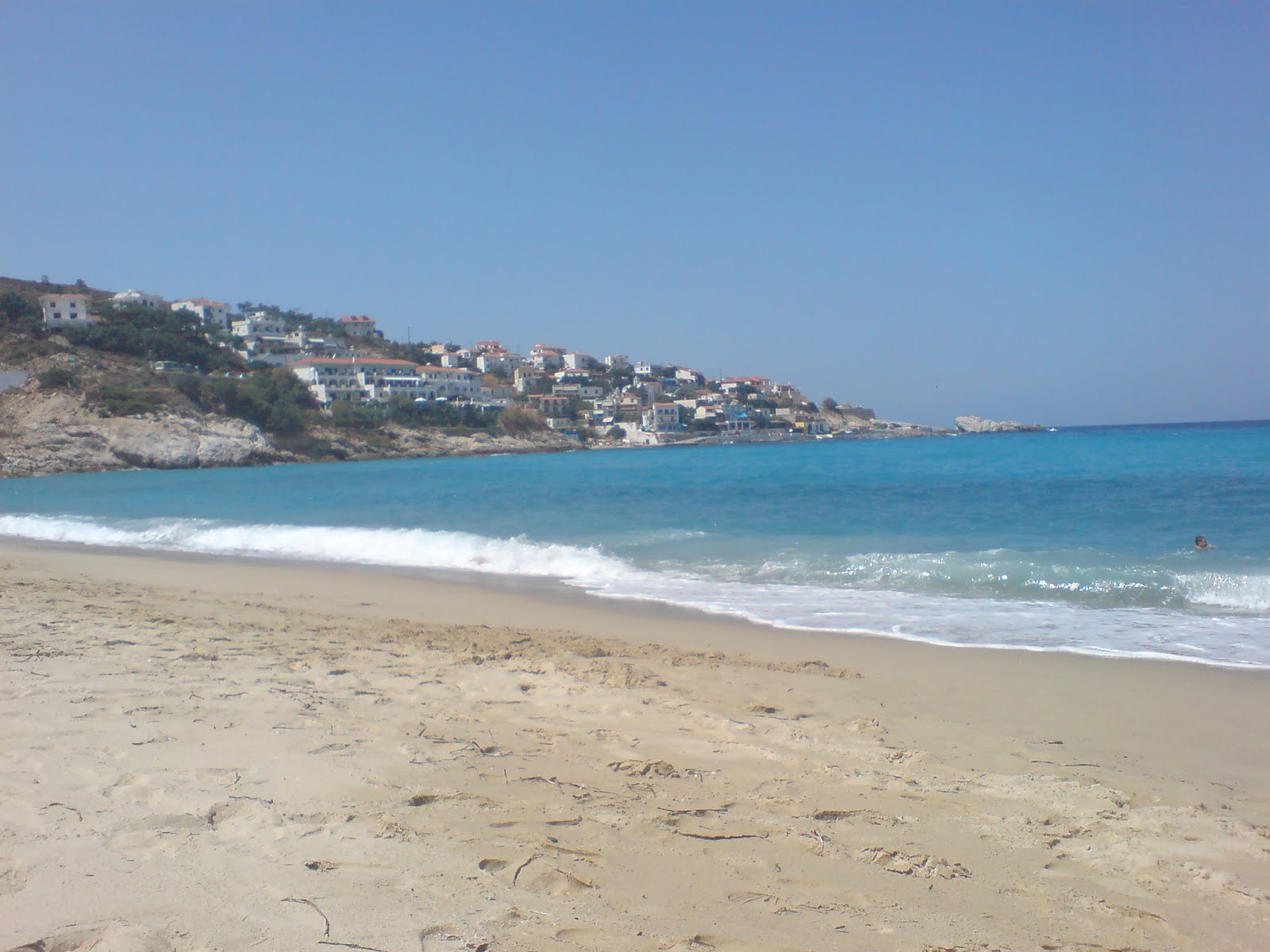 ΙΚΑΡΙΑ ~ απόμερες, ερημικές, δύσβατες παραλίες
