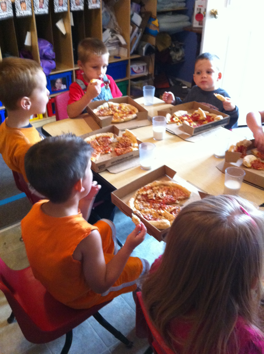 Once upon a day in preschool: Pizza Pizza