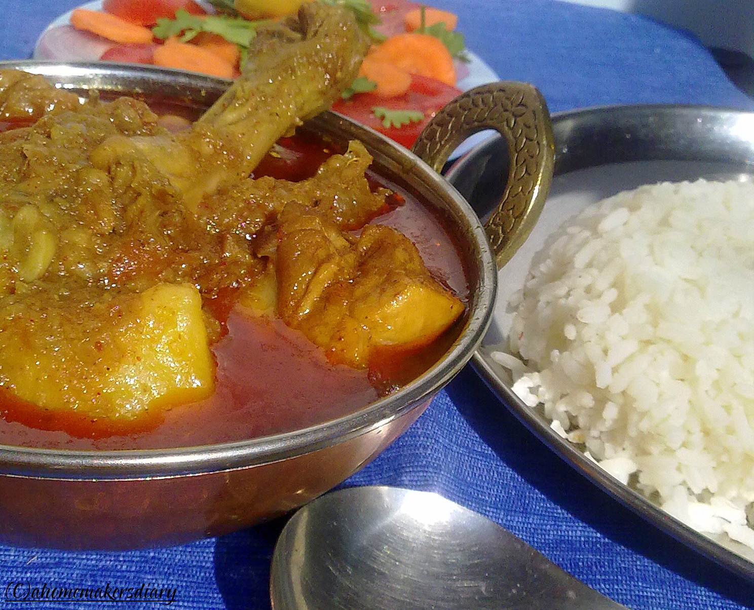 Robibarer Murgir Jhol (Sunday Special Chicken Curry) - A Homemaker's Diary