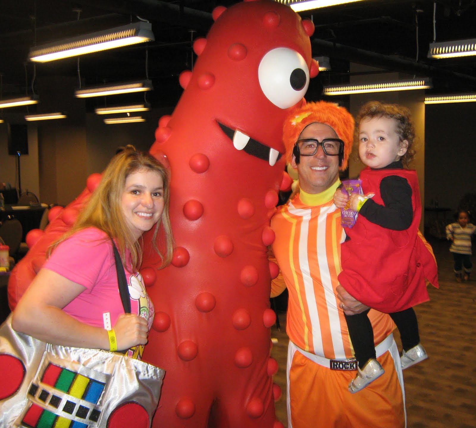 Delilah's Momma - Work, Play, Eat!: Yo Gabba Gabba LIVE!