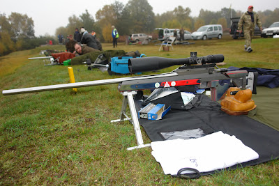 F- Class: “Las armas de los nuestros” | ArmasAdictos